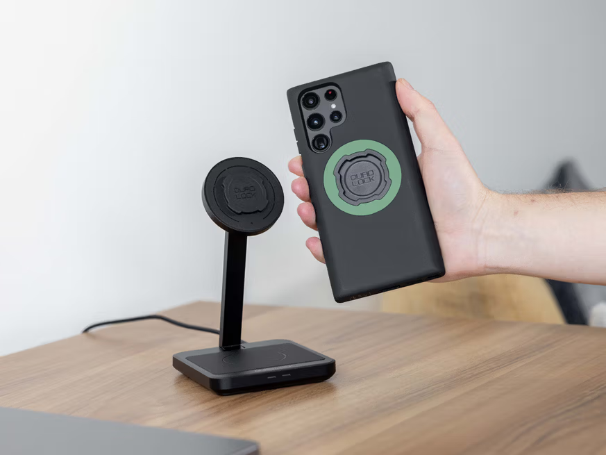 QLM-2DWC Quad Lock Dual Desktop Wireless Charger | Esperance Communications